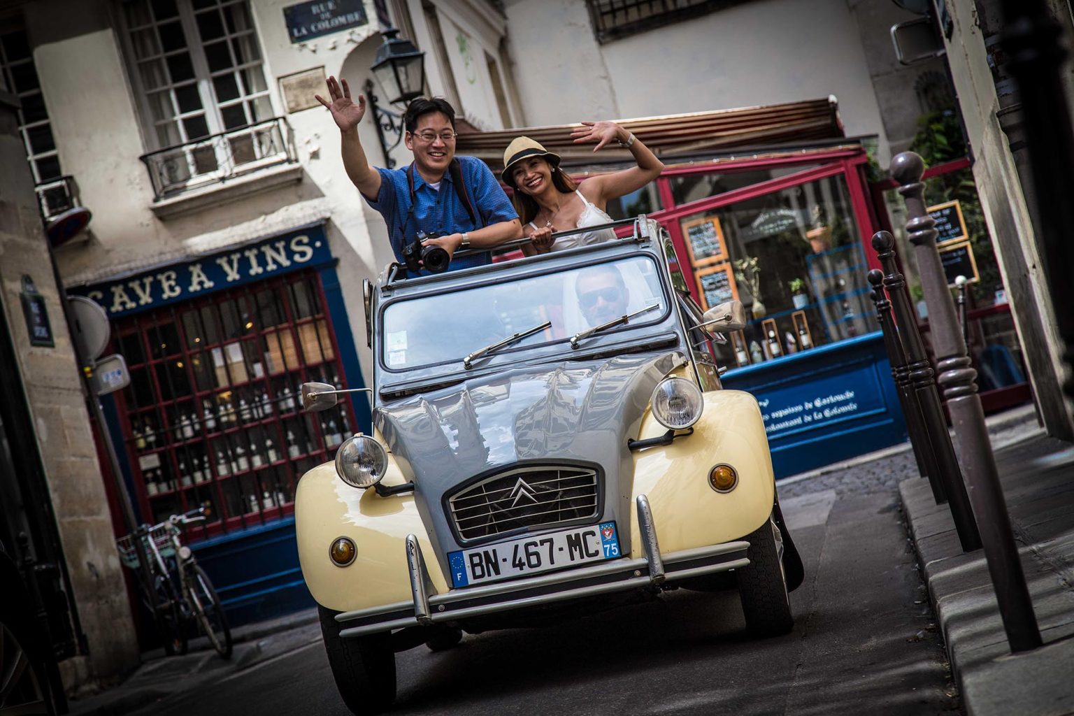 Visit Paris Tours 2CV | Paris Classic Car Tour - Cédric's Paris